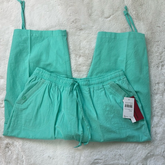 Cathy Daniels | Pants & Jumpsuits | Nwt Cathy Daniels Mint Capris Large ...